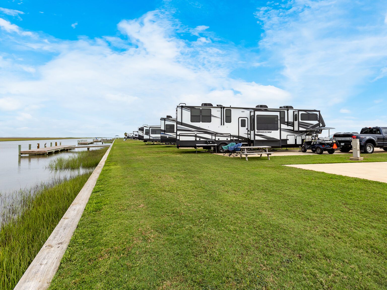 RV Resort & RV Park Rates Freeport, TX | Blue Water RV Resort