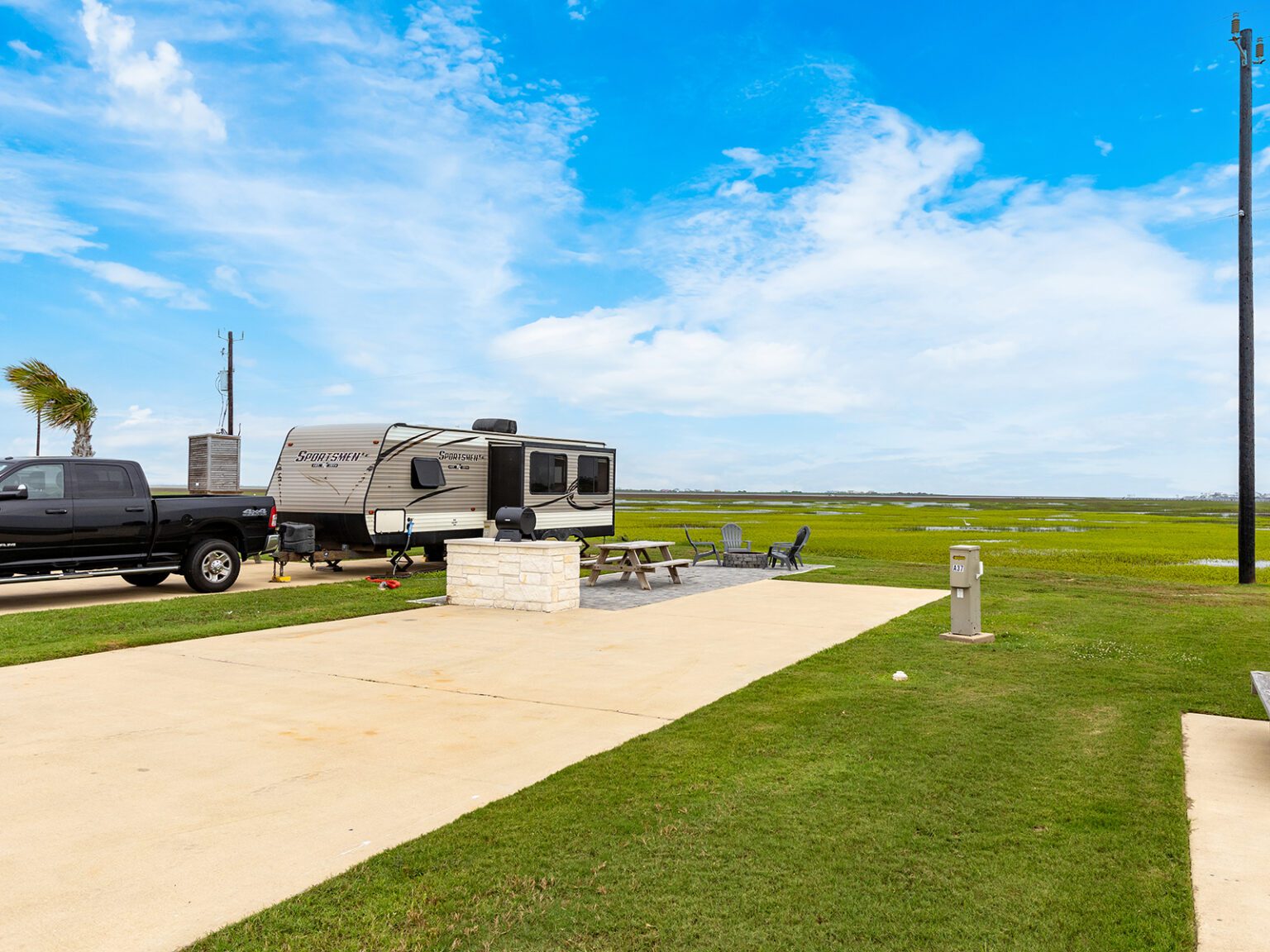 RV Resort & RV Park Rates Freeport, TX | Blue Water RV Resort